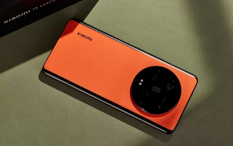 Xiaomi 13 Ultra Cabernet Orange Version Hands-on: Orange And Black ...